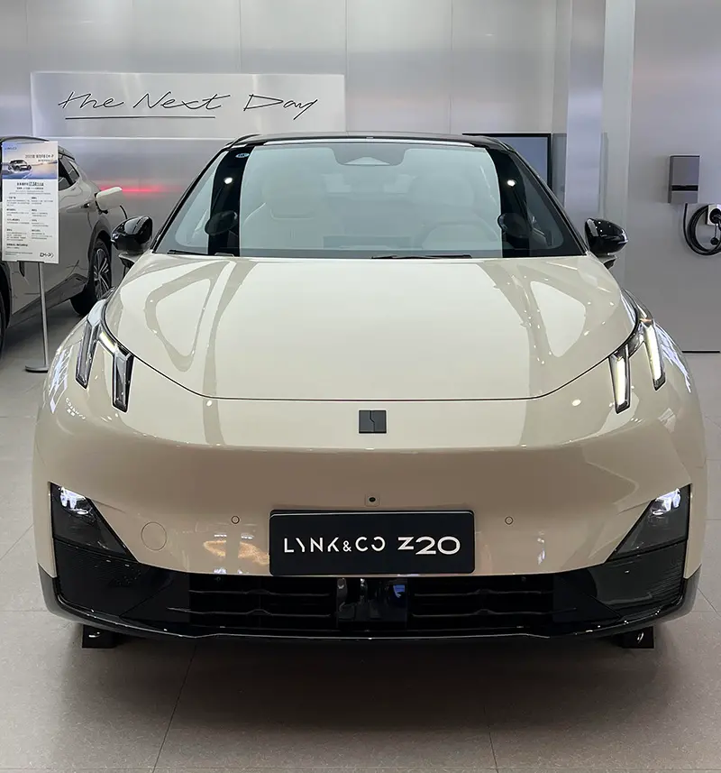 Lynk&Co Z20